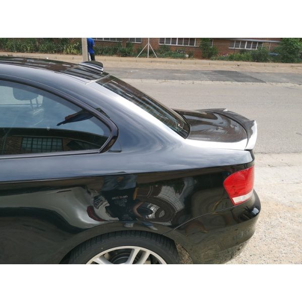 BMW E82 V-Style Carbon Fiber Boot Spoiler - Coated