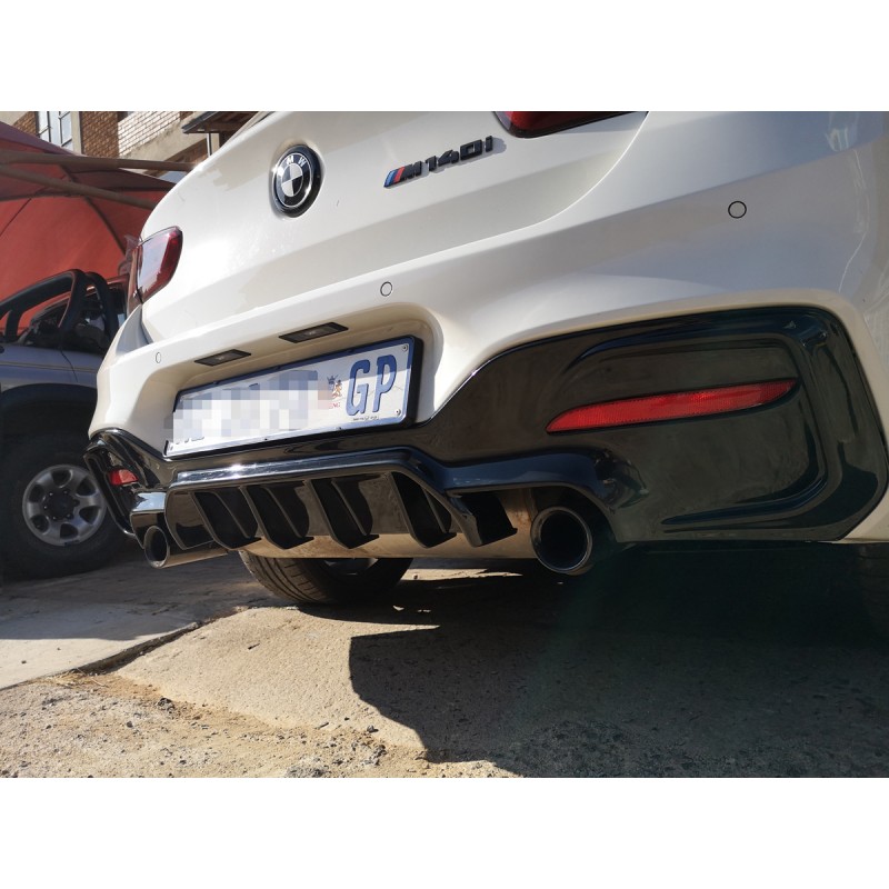 BMW F20 LCI Max-Style Rear Diffuser - Coated
