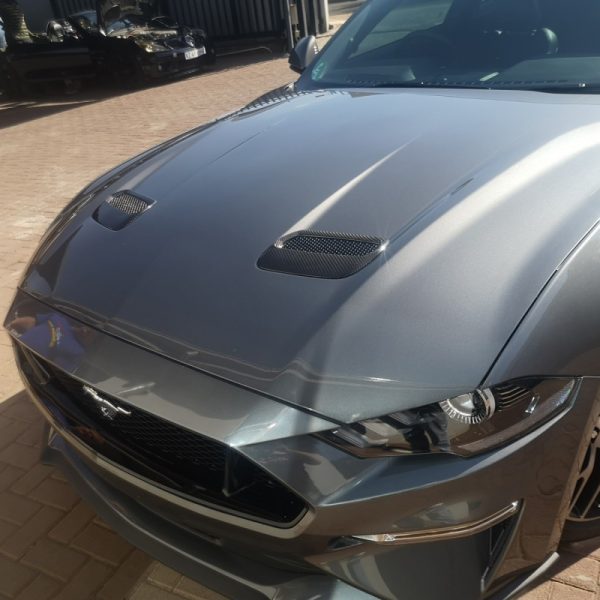 Ford Mustang Dry Carbon Fiber Bonnet Vent Cover - Coated